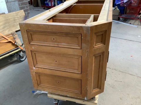 Base Cabinet - Solid Maple Front - Peninsula/Island - Construction Junction