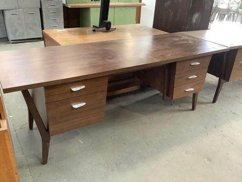 Desk - MCM Style Executive Desk With Slow Close Drawers (OTF ...