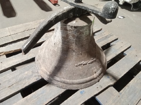 Farmhouse Cast Iron Bell - 20 in Wide - Construction Junction
