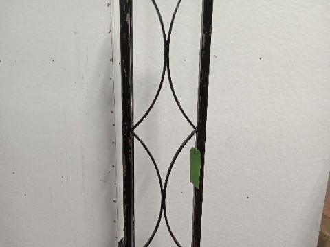 Garden / Outdoor - Iron Porch Post Corner - Construction Junction