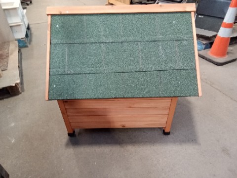 Garden / Outdoor - Trixie Dog House - Peaked Roof - Construction Junction