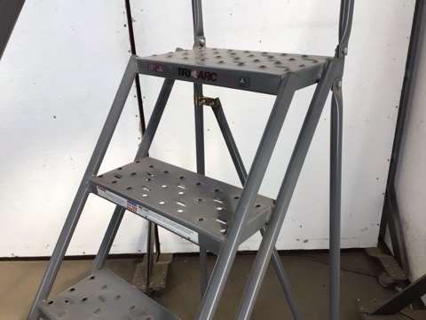 Hardware - Triarc - 5 Step Rolling Safety Ladder , Steel - Construction ...