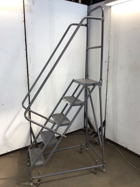 Hardware - Triarc - 5 Step Rolling Safety Ladder , Steel - Construction ...