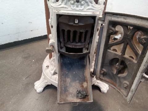 Heating Fireplace - Petit Godin 3720 French Enamel Cast Iron Stove ...