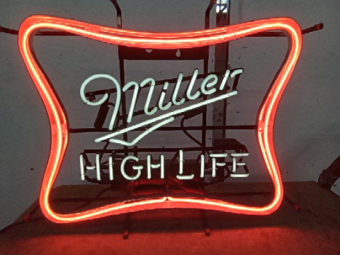 Lighting Specialty - Neon - Miller High Life - Construction Junction