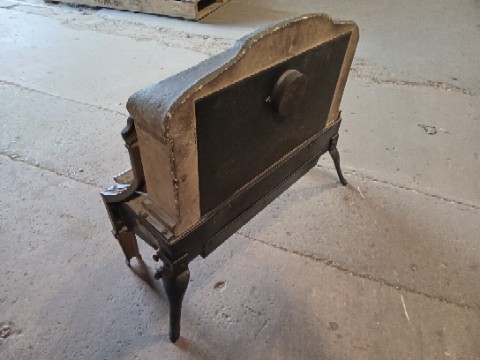 Loyal Burner Gas Floor Heater (Antique) - Construction Junction