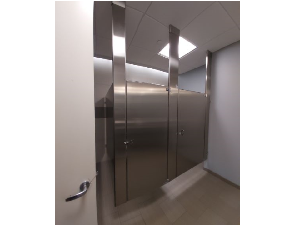 Plumbing - Stainless Floating Bathroom Stall Set - 5 Stalls (Salvaged ...