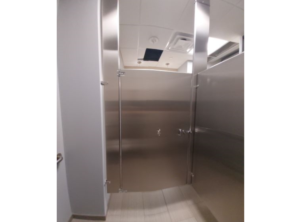 Plumbing - Stainless Floating Bathroom Stall Set - 5 Stalls (Salvaged ...