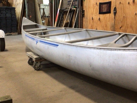 Specialty Reclaimed - Grumman Model 17 17ft Aluminum Canoe ...