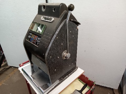 Specialty - Sega Countertop Slot Machine AS IS (Vintage) - Construction ...