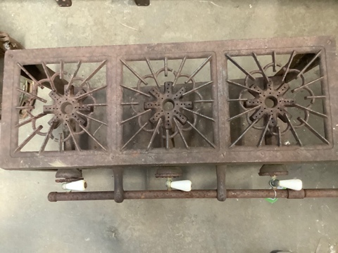Stove - Reflex - Gas 3 Burner , Cast Iron - Construction Junction