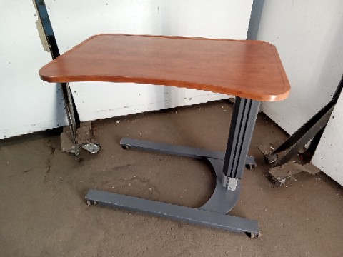 Table - Adjustable Height With Casters - Construction Junction