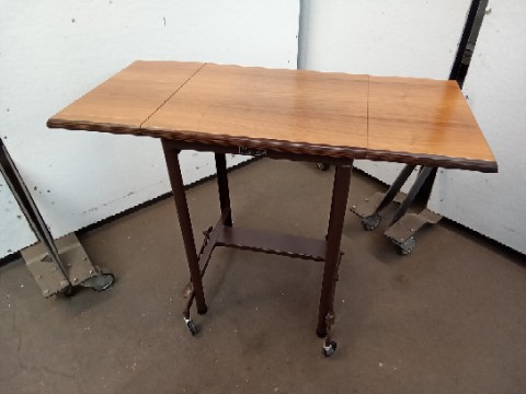 Table - HI-LO Typewriter Stand By Metalstand Phila PA (Vintage ...