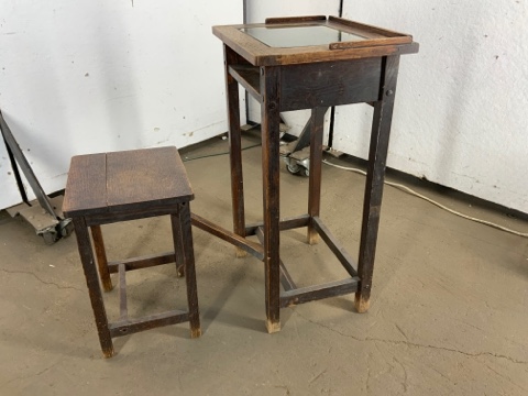 Table Occasional -Cushman Betumal Telephone , Arts and Crafts - Oak ...