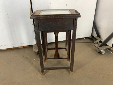 Table Occasional -Cushman Betumal Telephone , Arts and Crafts - Oak ...