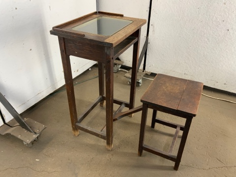 Table Occasional -Cushman Betumal Telephone , Arts and Crafts - Oak ...