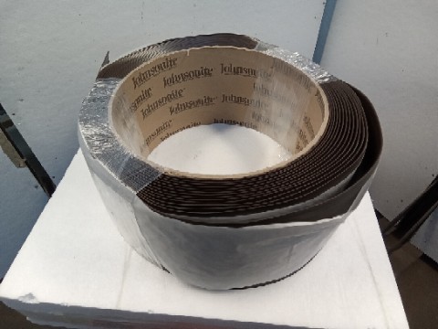 Trim Moulding - Johnsonite Brown Commercial Vinyl Wall Base (Surplus ...